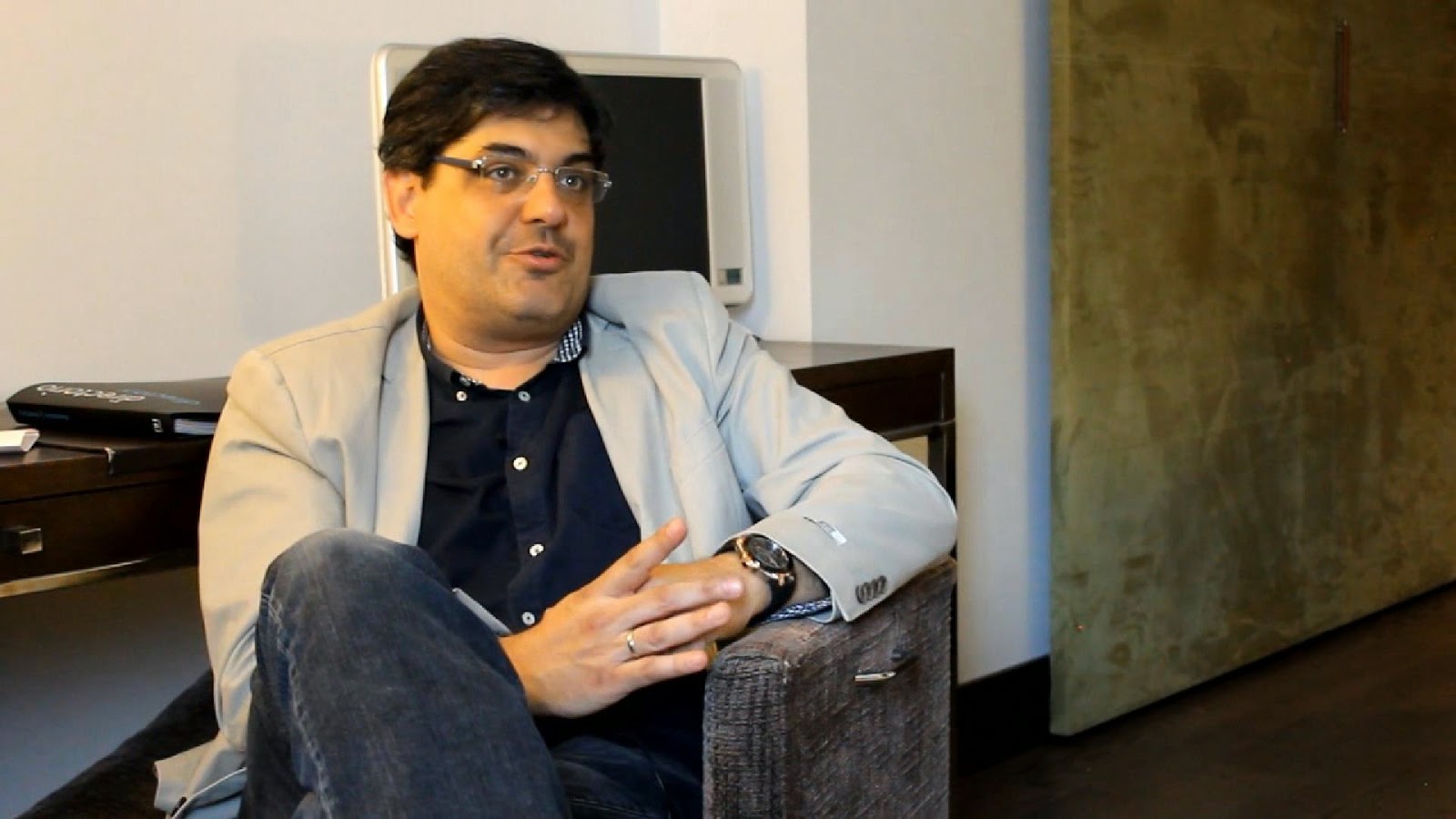 Uncut Entrevistas: Entrevista a José Luis Castro de Paz (1/3)